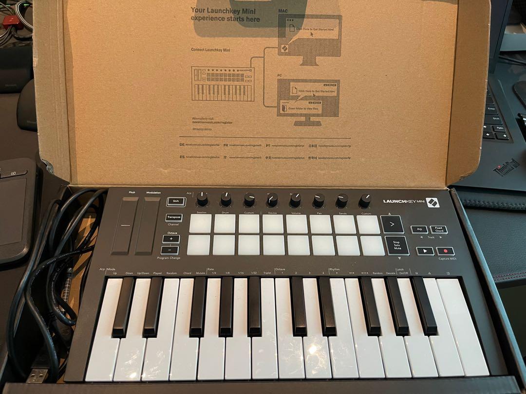 Novation Launchkey Mini Mk3, Hobbies & Toys, Music & Media, Musical ...