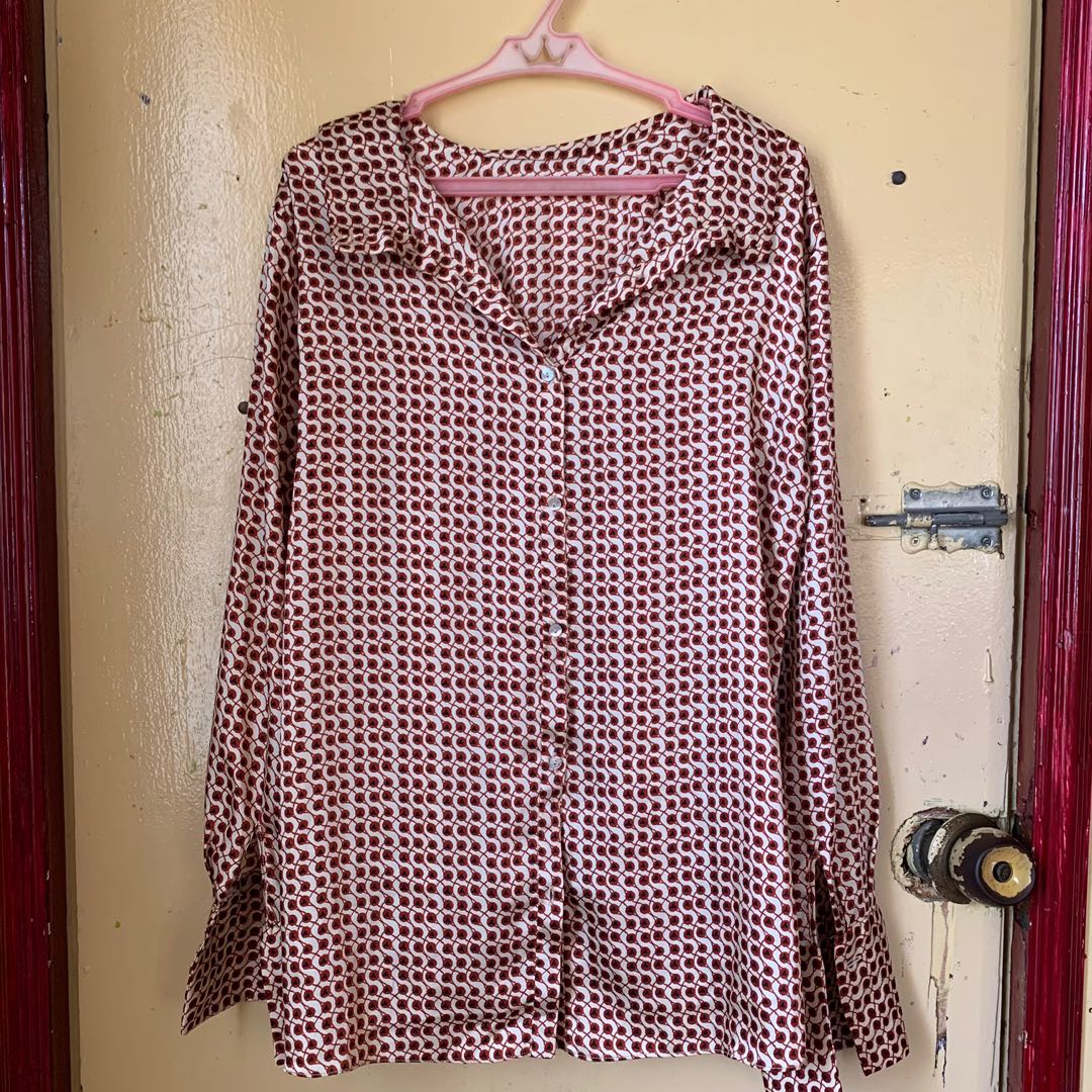 Oversized Maroon Silk Top, Women's Fashion, Tops, Longsleeves on Carousell