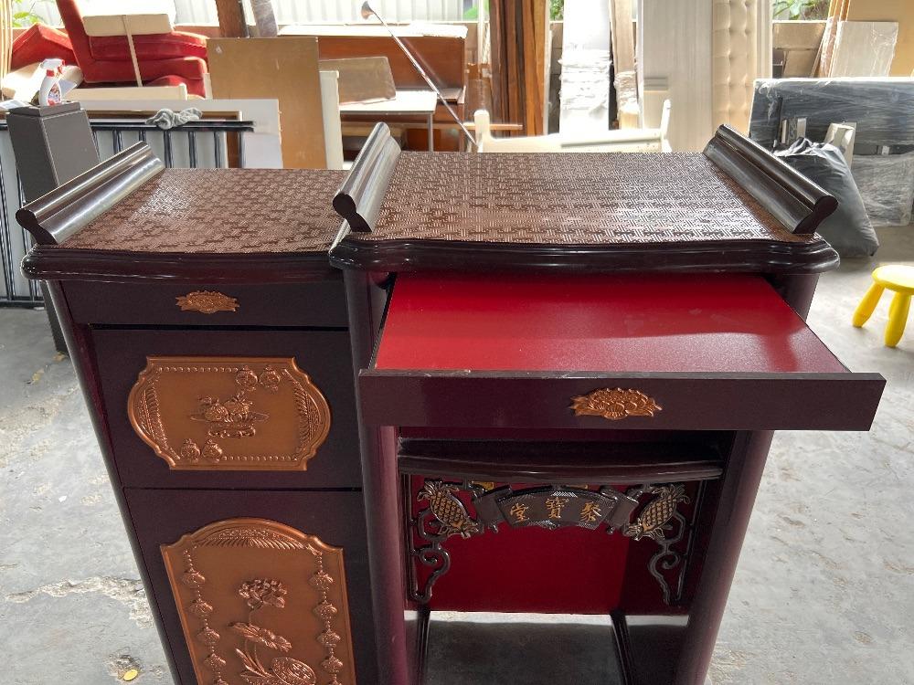 Praying Altar / Mezbah Sembahyang, Furniture & Home Living, Furniture ...