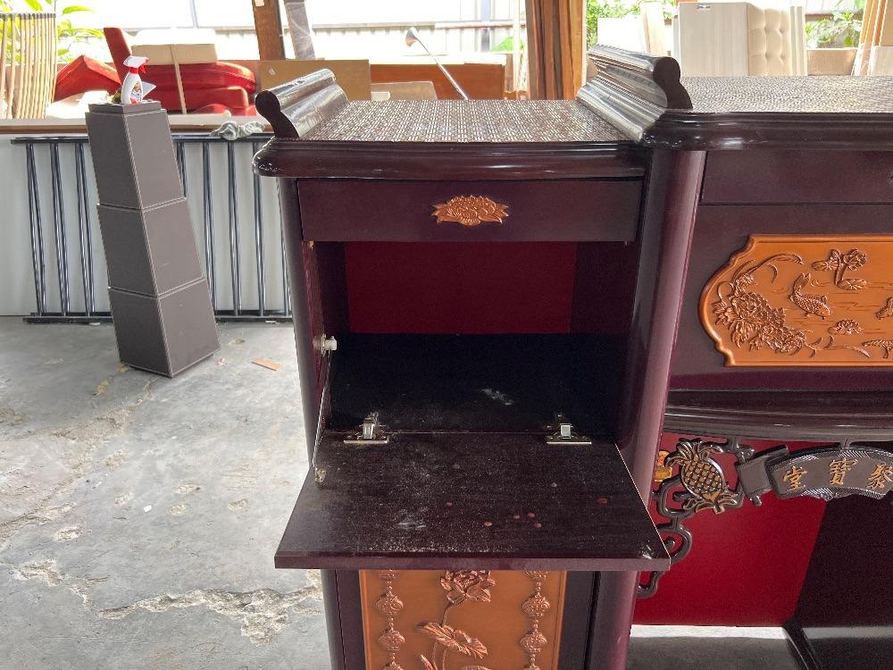 Praying Altar / Mezbah Sembahyang, Furniture & Home Living, Furniture ...