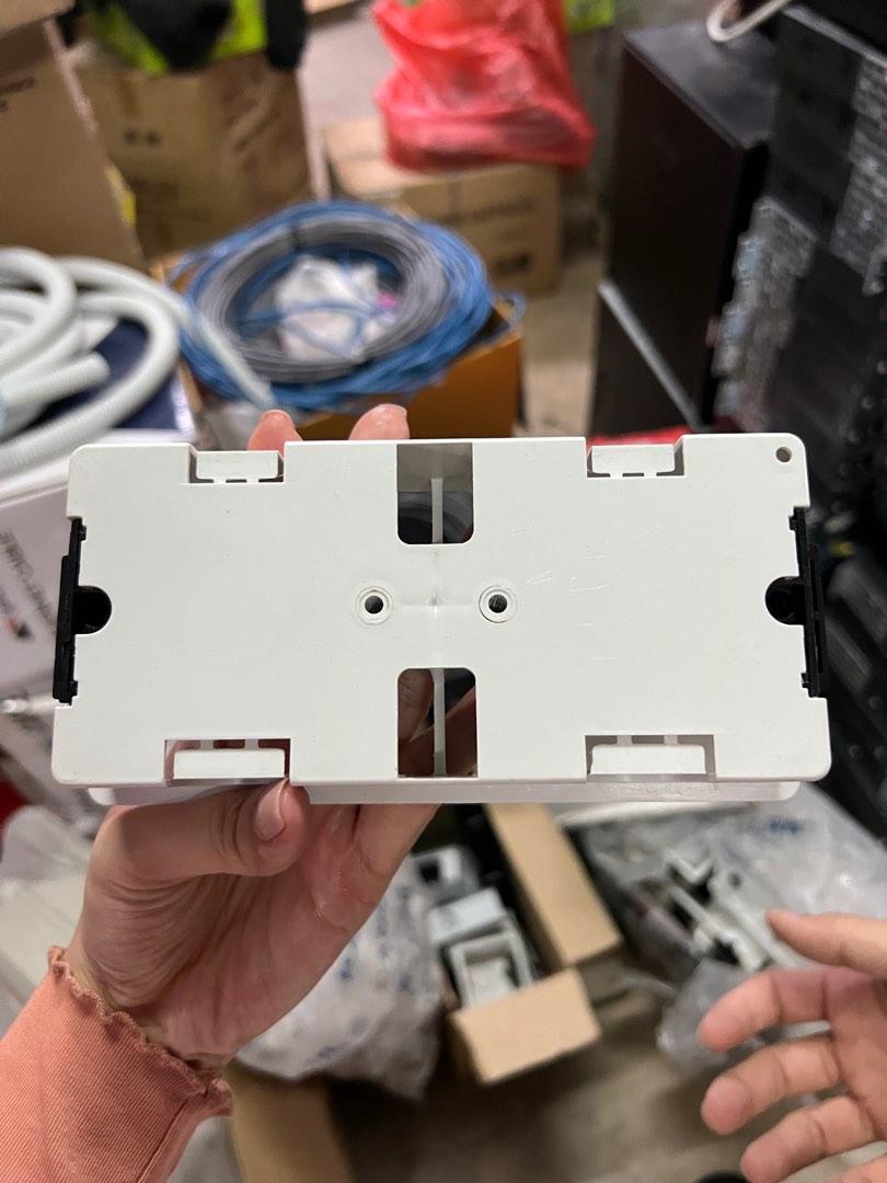 PVC partition Box 3x7 switch base white with clips, TV & Home ...