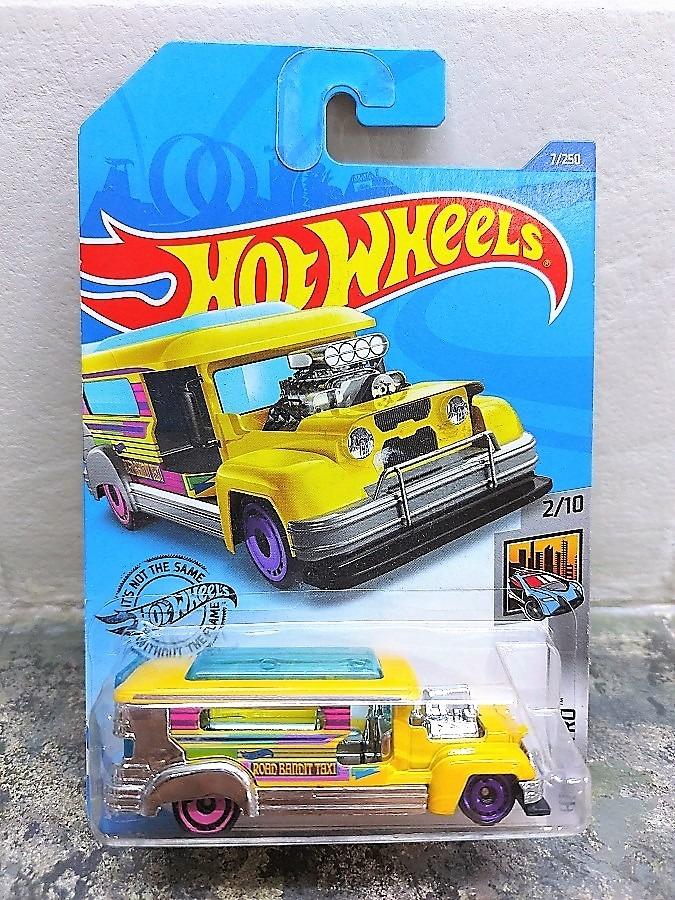ROAD BANDIT (JEEPNEY) - Hot Wheels 2020 HW Metro Series, Hobbies & Toys ...