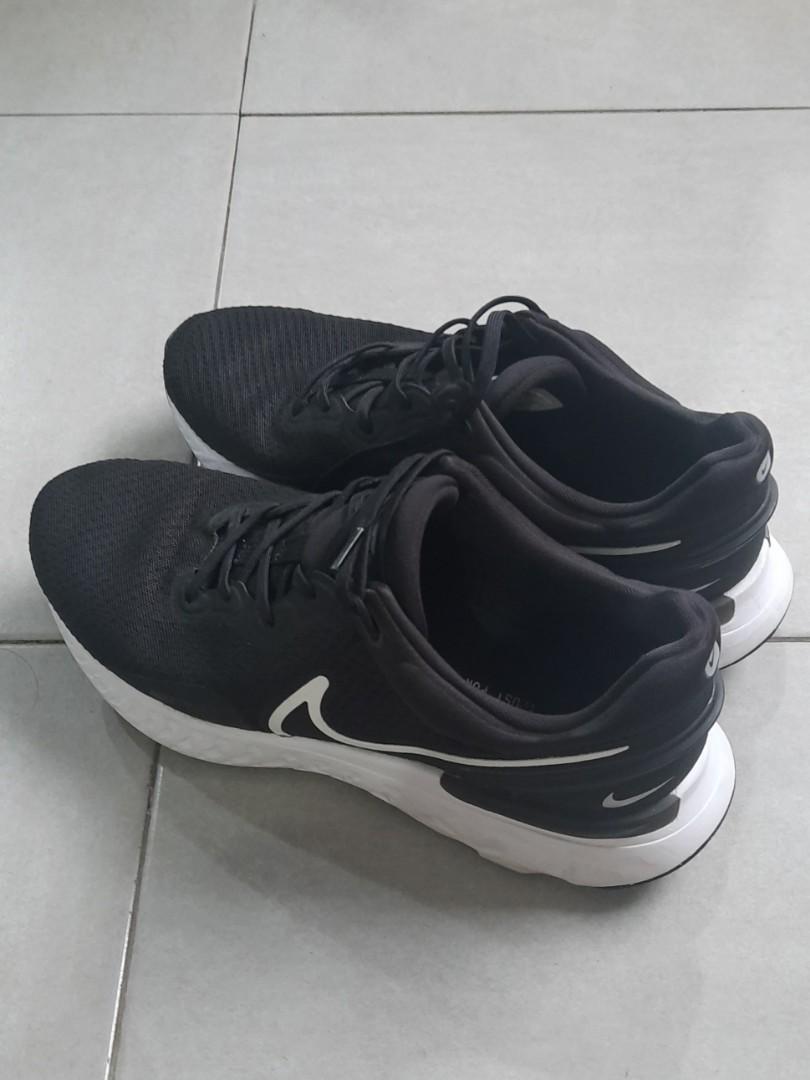 Sepatu lari running Nike React Miler 3, Olah Raga, Baju Olahraga di ...
