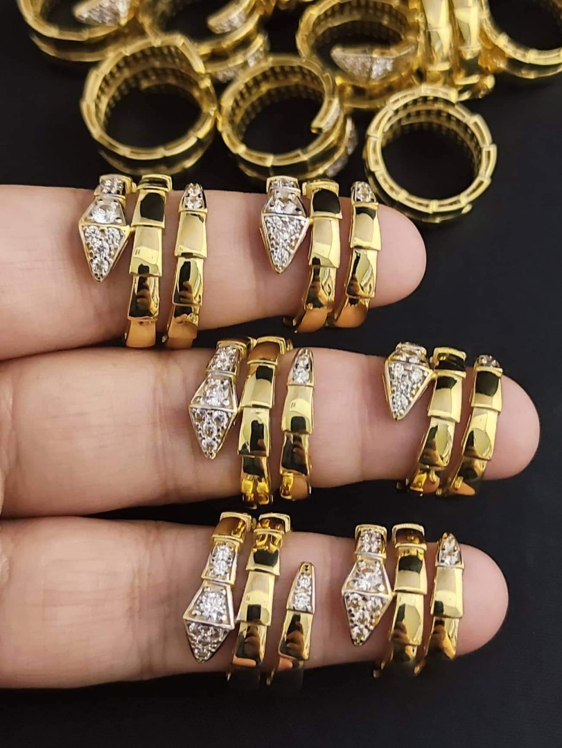 Serpenti Rings 18k Gold, Women's Fashion, Jewelry & Organizers, Rings on Carousell