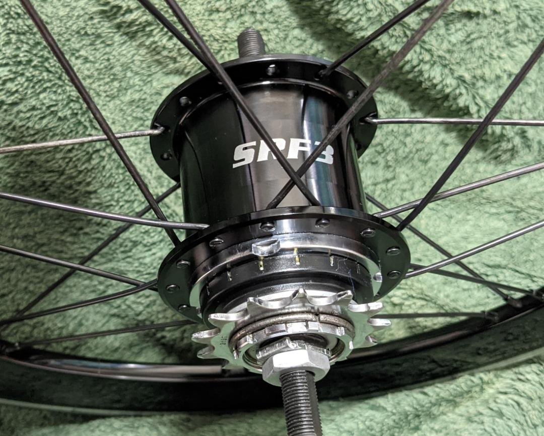 Silverrock 16" AEROwheels wheelset with SRF3 and 349 tyres, Sports ...