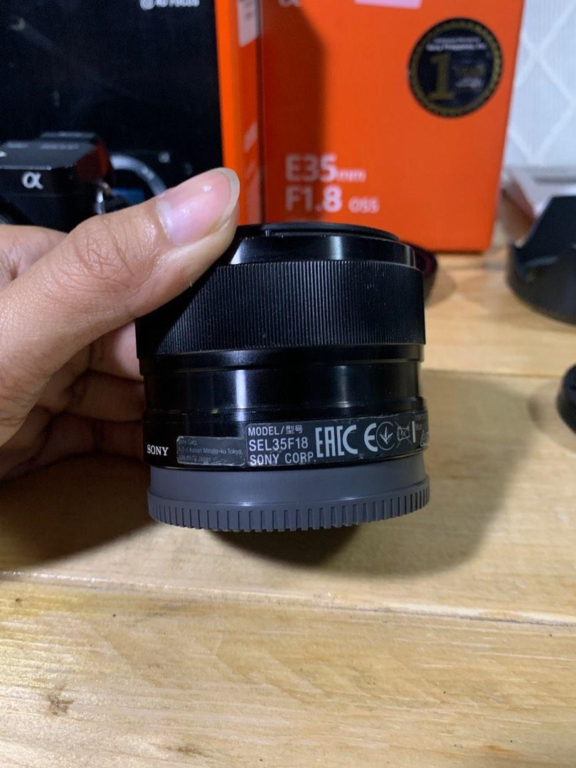 Sony 35mm f1.8 lens, Photography, Lens & Kits on Carousell