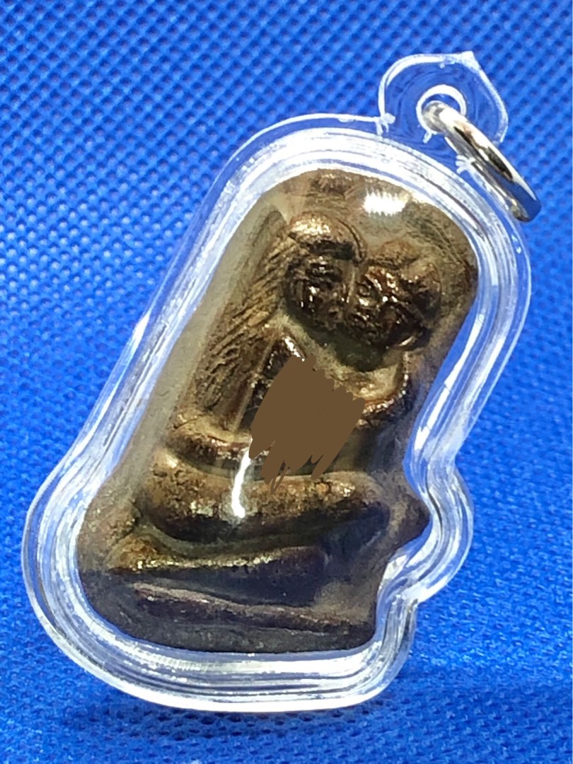 Special In Koo / Yin Tong amulet with fang, Hobbies & Toys, Memorabilia ...