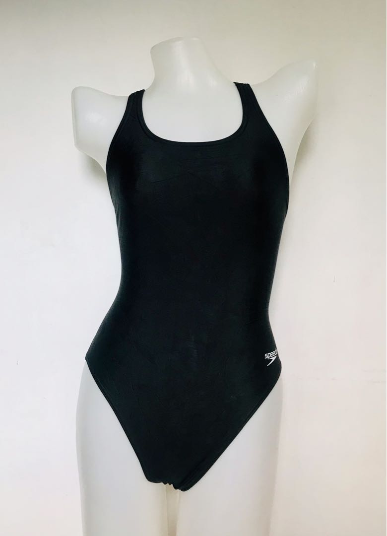 Speedo training swimsuit, Women's Fashion, Swimwear, Bikinis ...