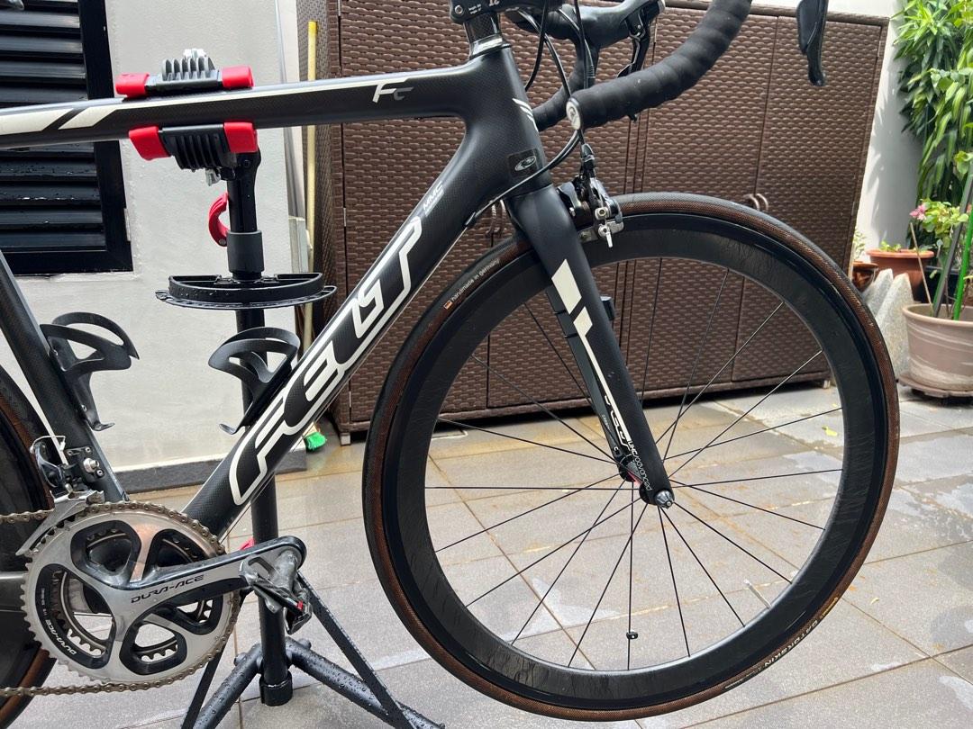 Sz 54 Felt F Series Full Carbon Bike, Sports Equipment, Bicycles & Parts, Bicycles on Carousell