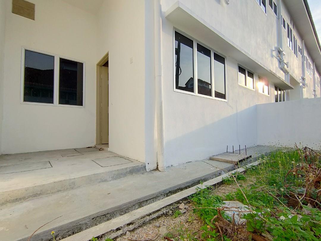 Teres 2 Tingkat @Tanah Semi-D harga Teres, Property, For Sale on Carousell