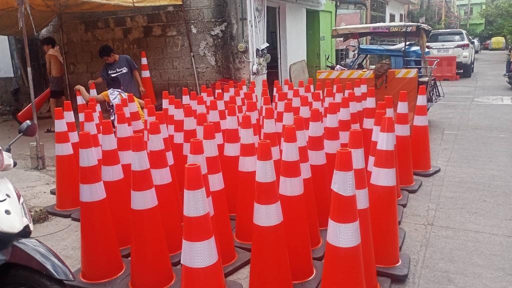 TRAFFIC CONE, Commercial & Industrial, Construction & Building ...