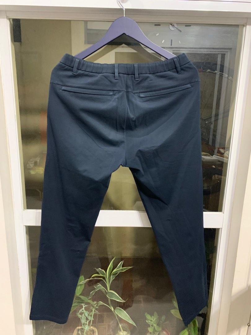 Uniqlo EZY Ankle Pants Navy, Men's Fashion, Bottoms, Trousers on Carousell