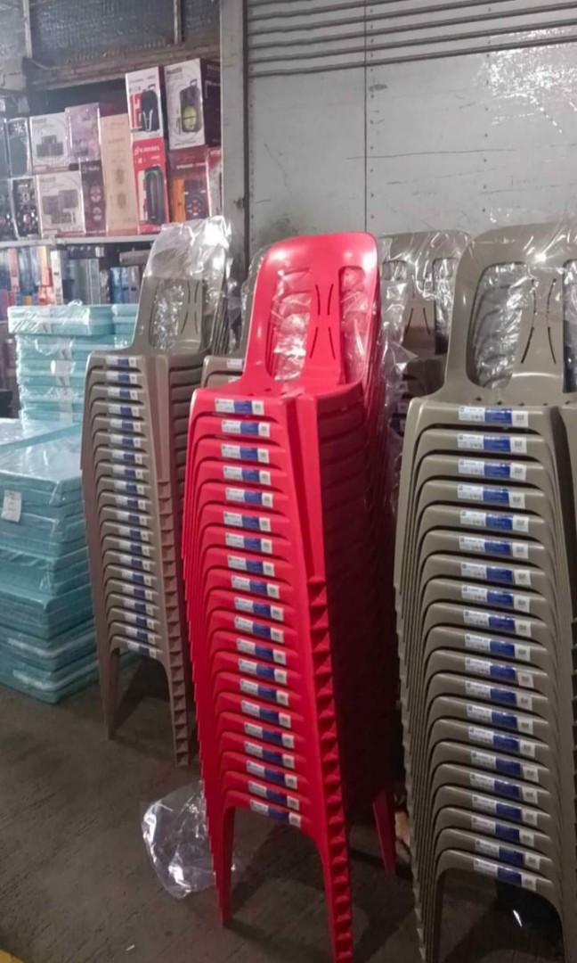 Uratex chair original, Furniture & Home Living, Furniture, Chairs on ...