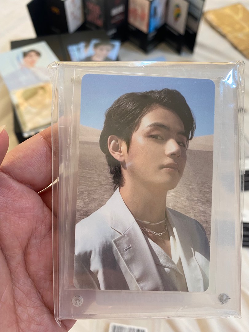 WTT | LFT Taehyung V Proof Weverse rpc POB, Hobbies & Toys, Memorabilia & Collectibles, K-Wave ...