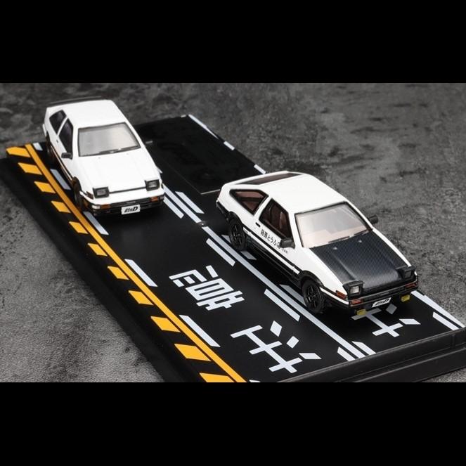1/64 Initial D 5th stage AE86 vs AE86, Hobbies & Toys, Toys & Games on ...