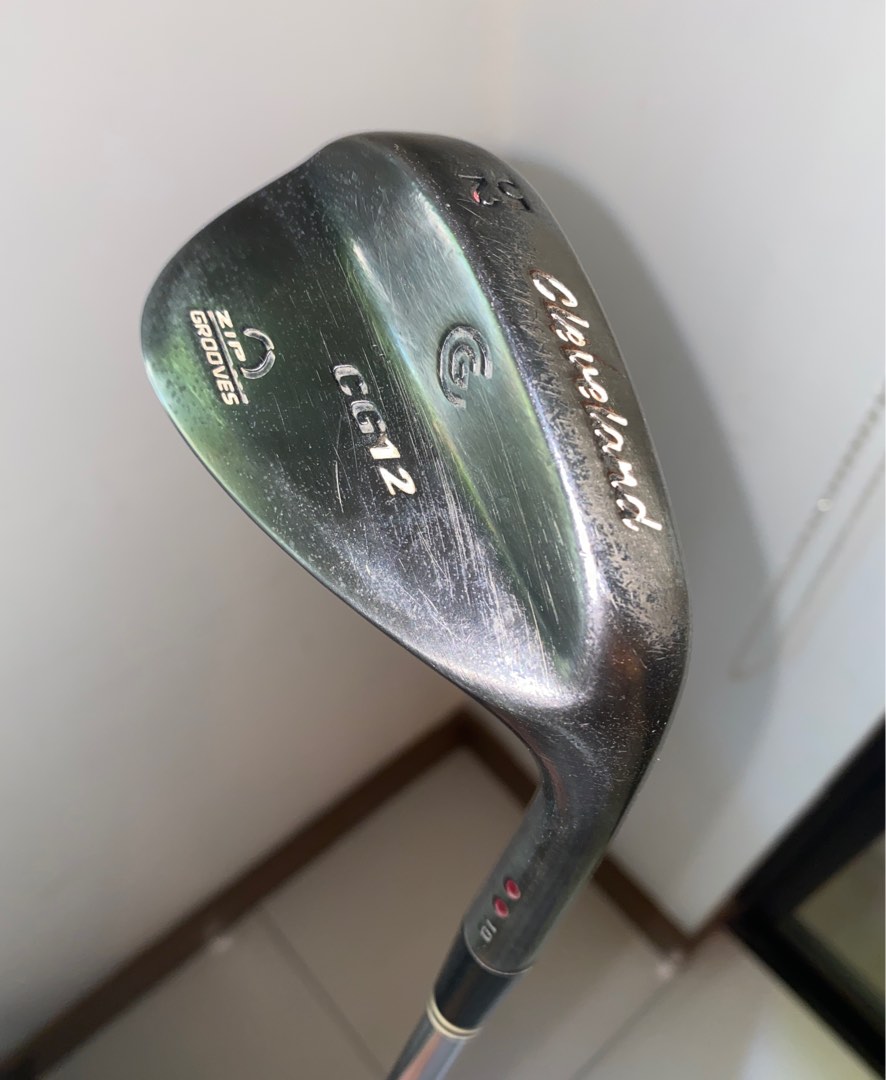 (1) Golf Club 52 degree wedge cleveland original grip CG 12, Sports Equipment, Sports & Games ...