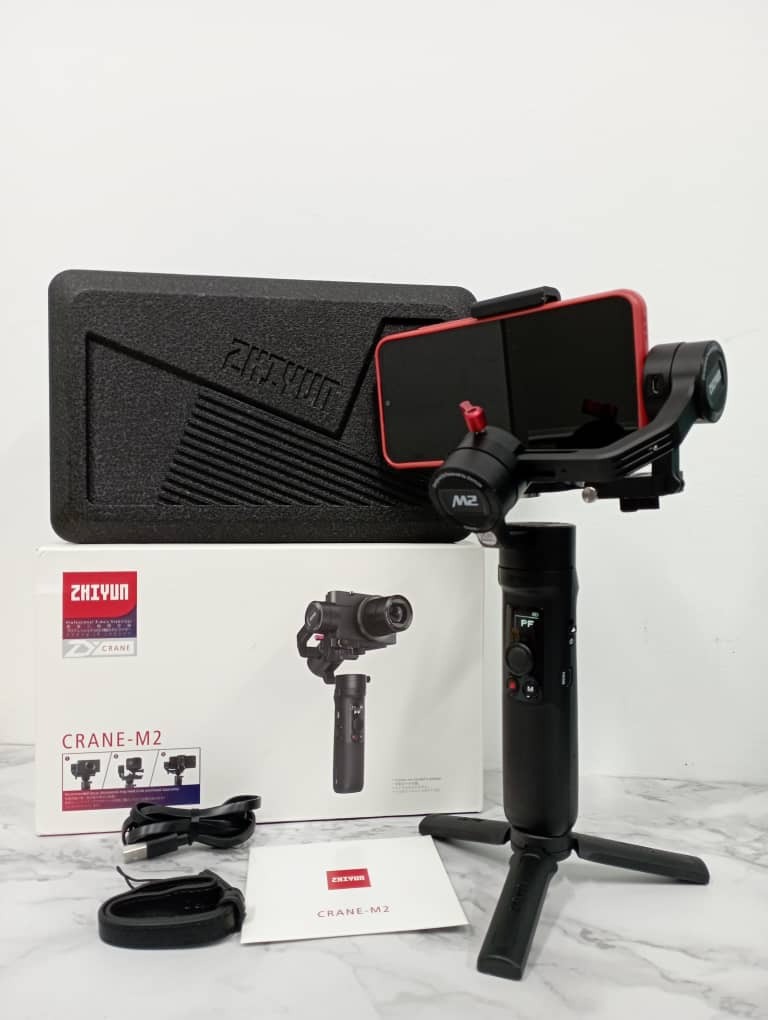 Showpiece】 Zhiyun Crane M2 Handheld Gimbals Stabilizer for Smartphones ...