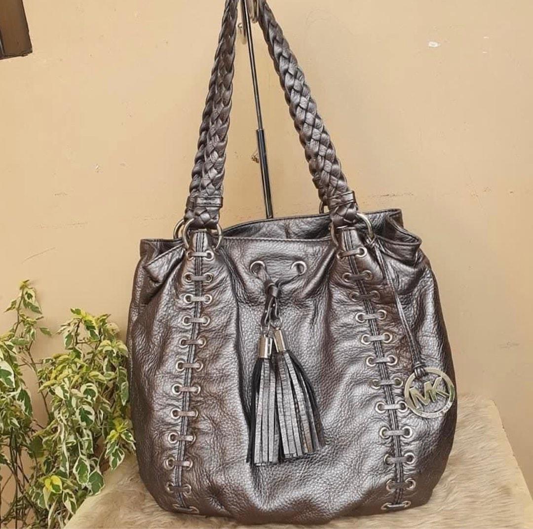 Authentic michael cors shoulder bag, Luxury, Bags & Wallets on Carousell