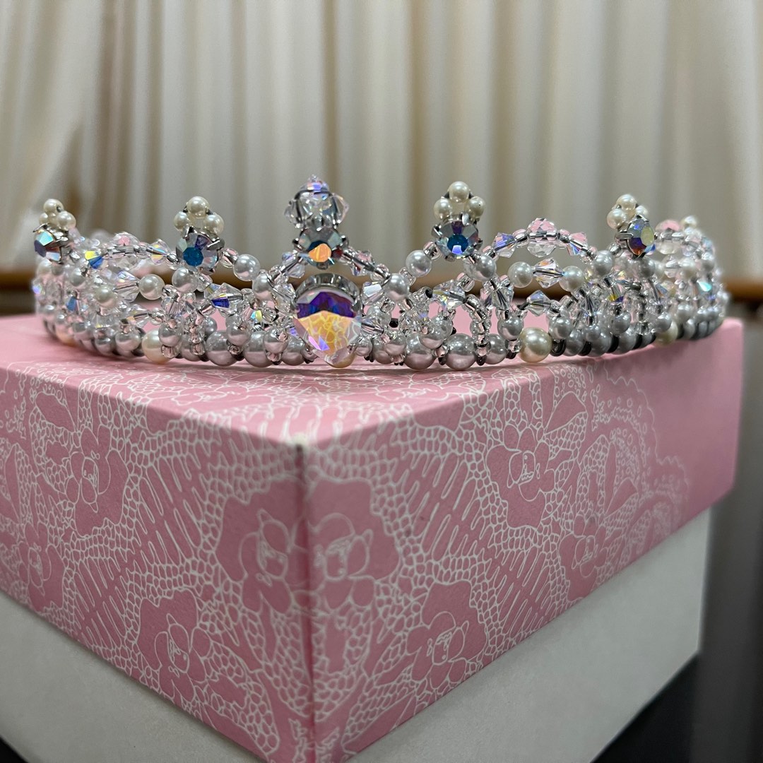 Ballet tiara dance tiara swarovski, Women's Fashion, Watches ...