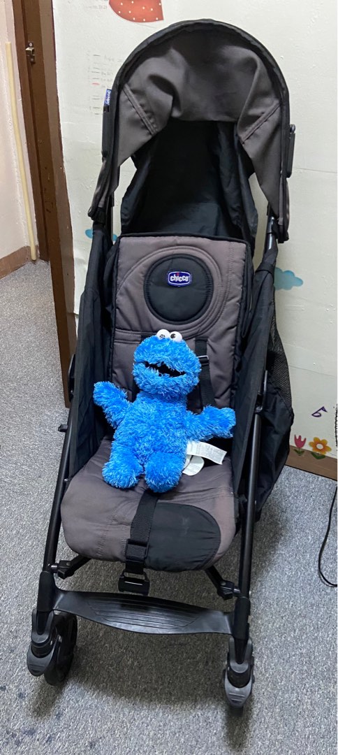Chicco liteway stroller, Babies & Kids, Going Out, Strollers on Carousell