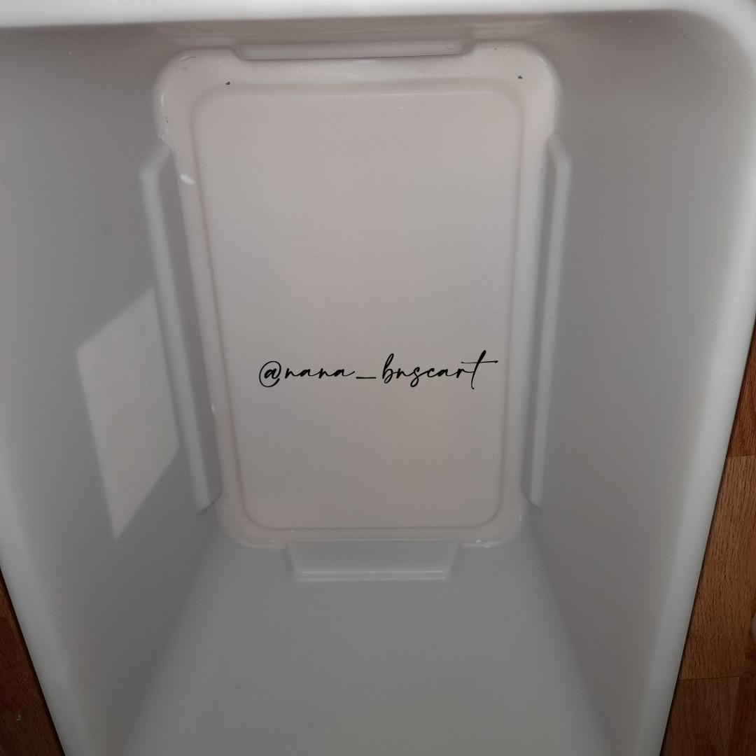 Daiso Multipurpose Frosted White Stackable Storage W/ Dark Gray Lid ...