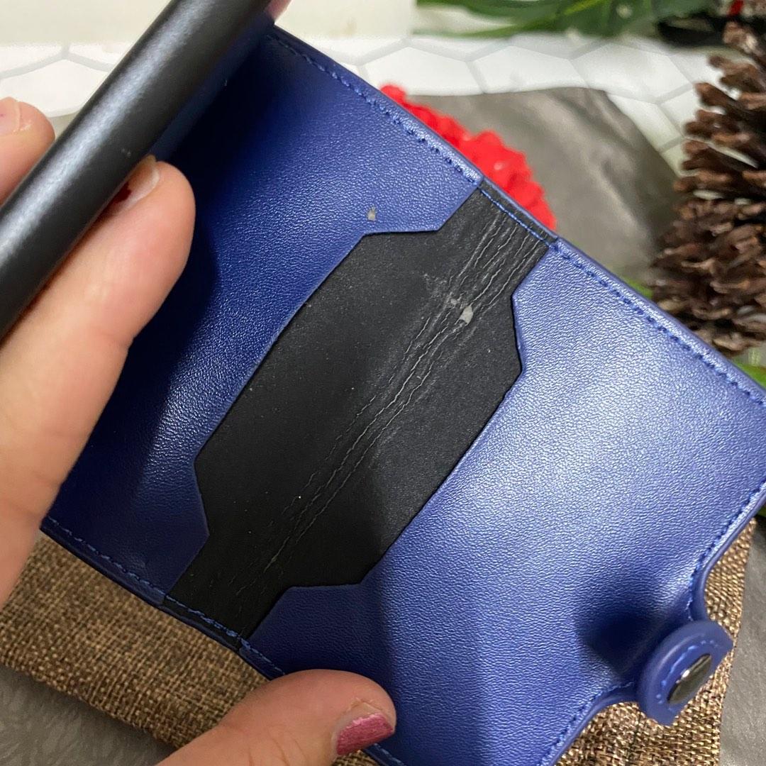 DEFECT Standard Chartered RFID safe card holder, Men's Fashion, Watches ...