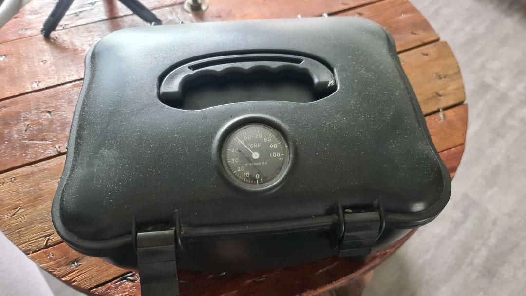 Dry box for dslr comes with silica gel full padded, Photography ...