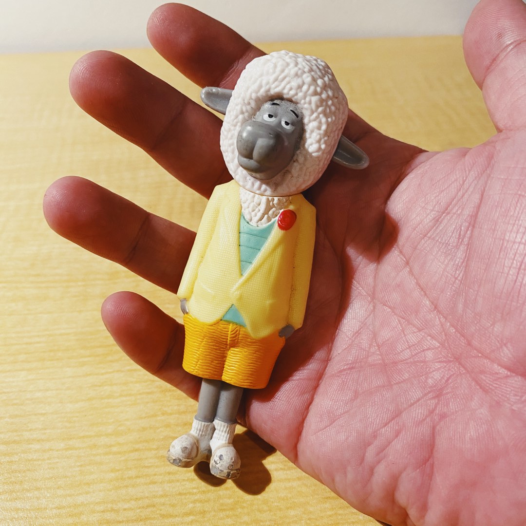 Eddie from Sing the movie, Hobbies & Toys, Toys & Games on Carousell