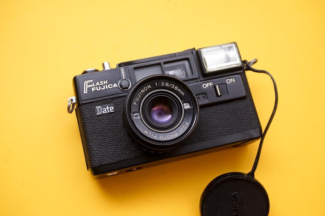 Flash Fujica manual zone focus Point & Shoot film camera, Photography ...