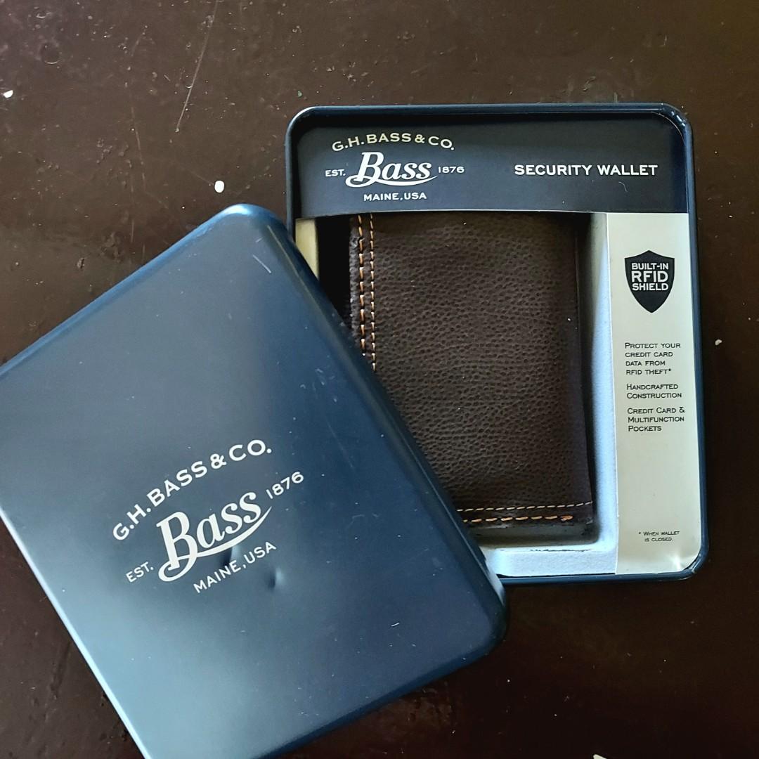 G. H. Bass & Co. Security Wallet, Men's Fashion, Watches & Accessories ...