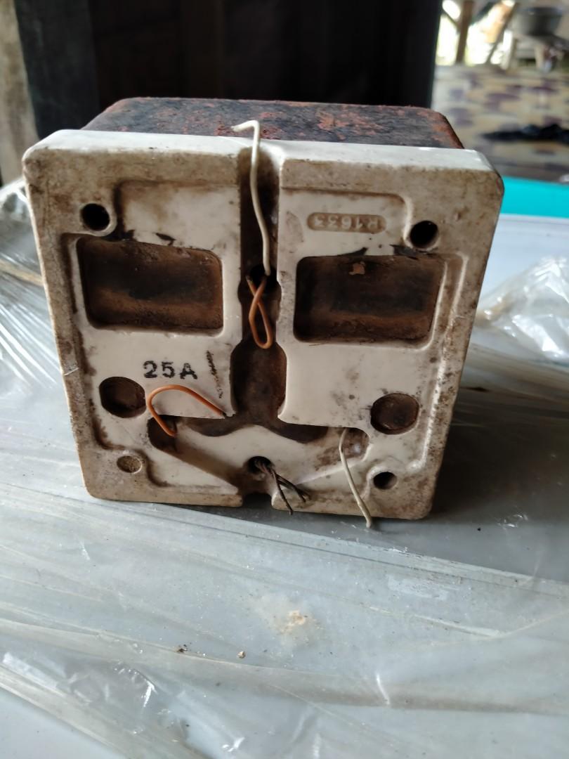 junction box telefon barang lama, Hobbies & Toys, Collectibles ...