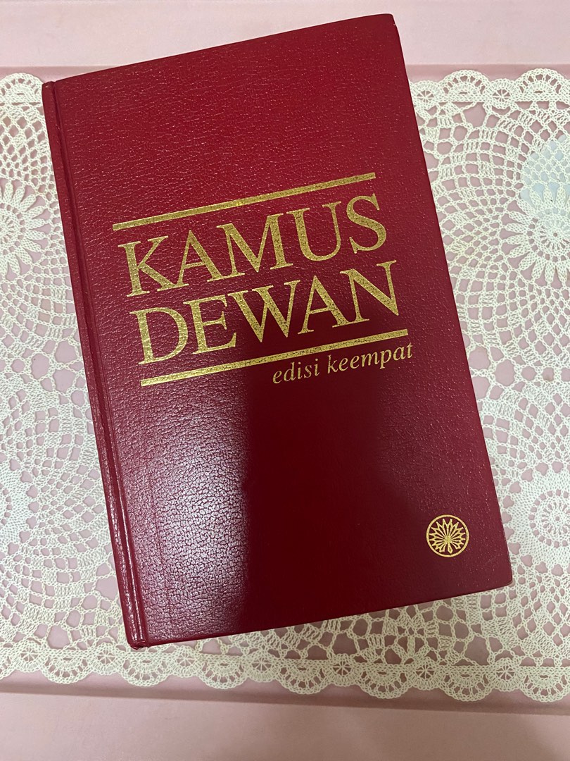 KAMUS DEWAN BOOK, Hobbies & Toys, Books & Magazines, Textbooks on Carousell