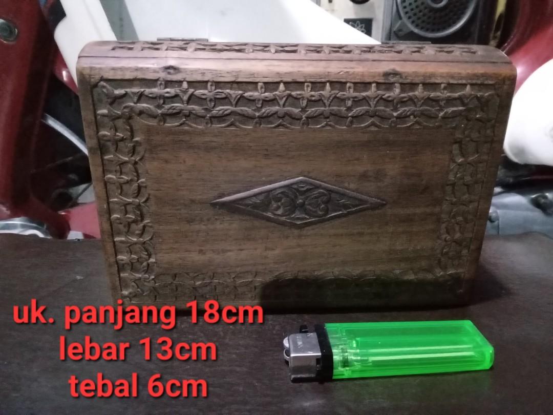 Kotak kayu antik kuno berukir koleksi lawas dekorasi klasik pajangan vintage retro jadul langka ...