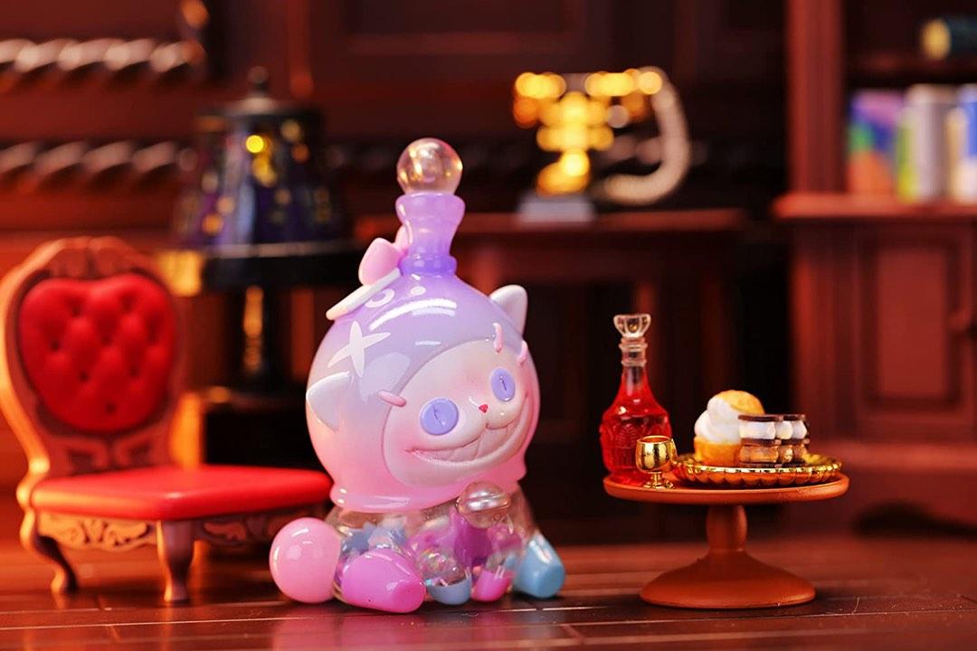 Lilith Midnight Tea Party - Cheshire Cat, Hobbies & Toys, Toys & Games ...