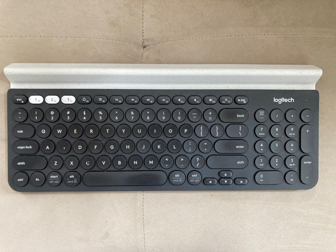 logitech k780 multi-device bluetooth keybord, Computers & Tech, Parts ...
