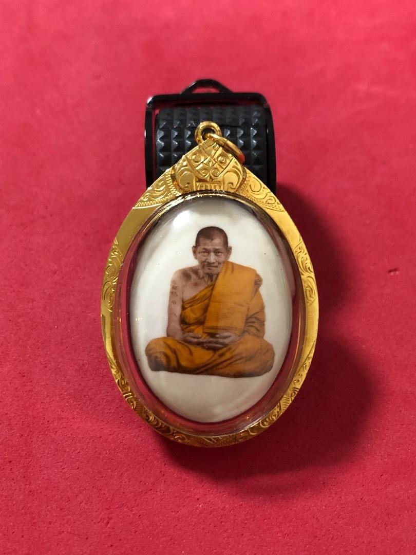 Lp Maha Sila Locket, Phra Phong Duang Millionaire , Hobbies & Toys ...