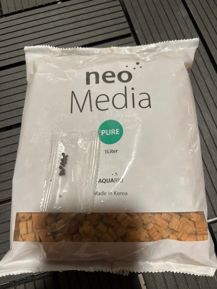 Neo Media PURE 1 litre, Pet Supplies, Homes & Other Pet Accessories on ...