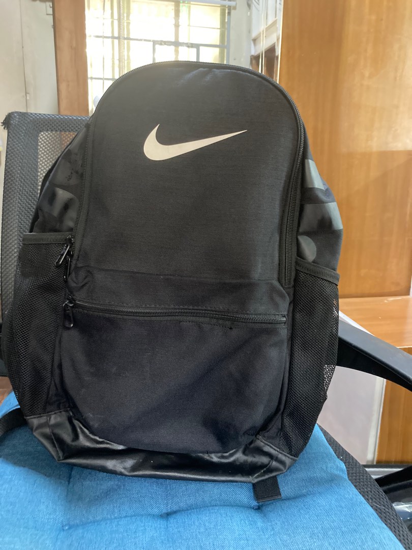 Nike backpack, Men's Fashion, Bags, Backpacks on Carousell