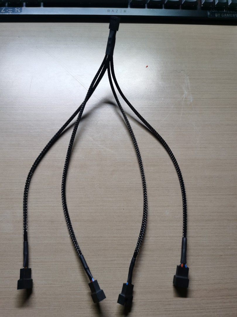 pc fan spliter 1 to 4, Computers & Tech, Parts & Accessories, Computer ...
