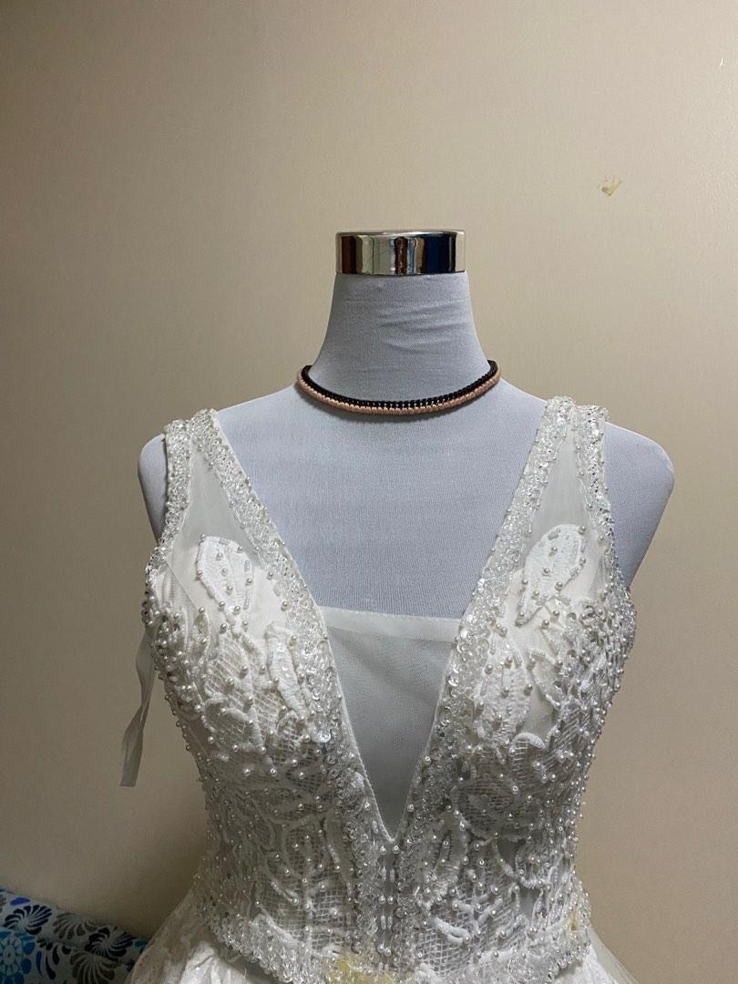 Reflector Wedding Gown, Women's Fashion, Dresses & Sets, Evening ...