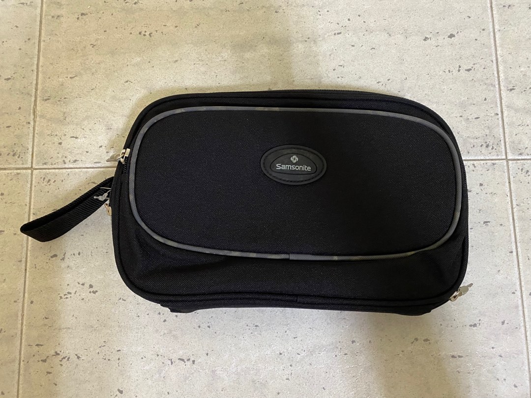 Samsonite pouch, Men's Fashion, Bags, Belt bags, Clutches and Pouches ...