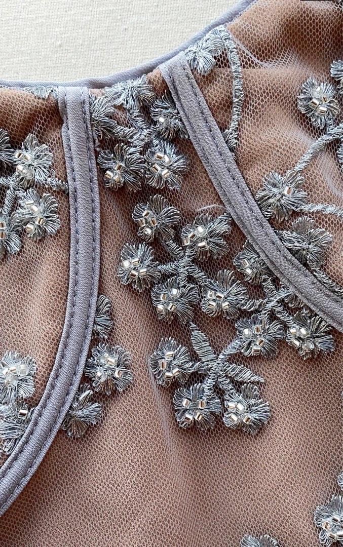 Self Portrait Embroidered Blossom Midi Dress UK10, Women's Fashion ...