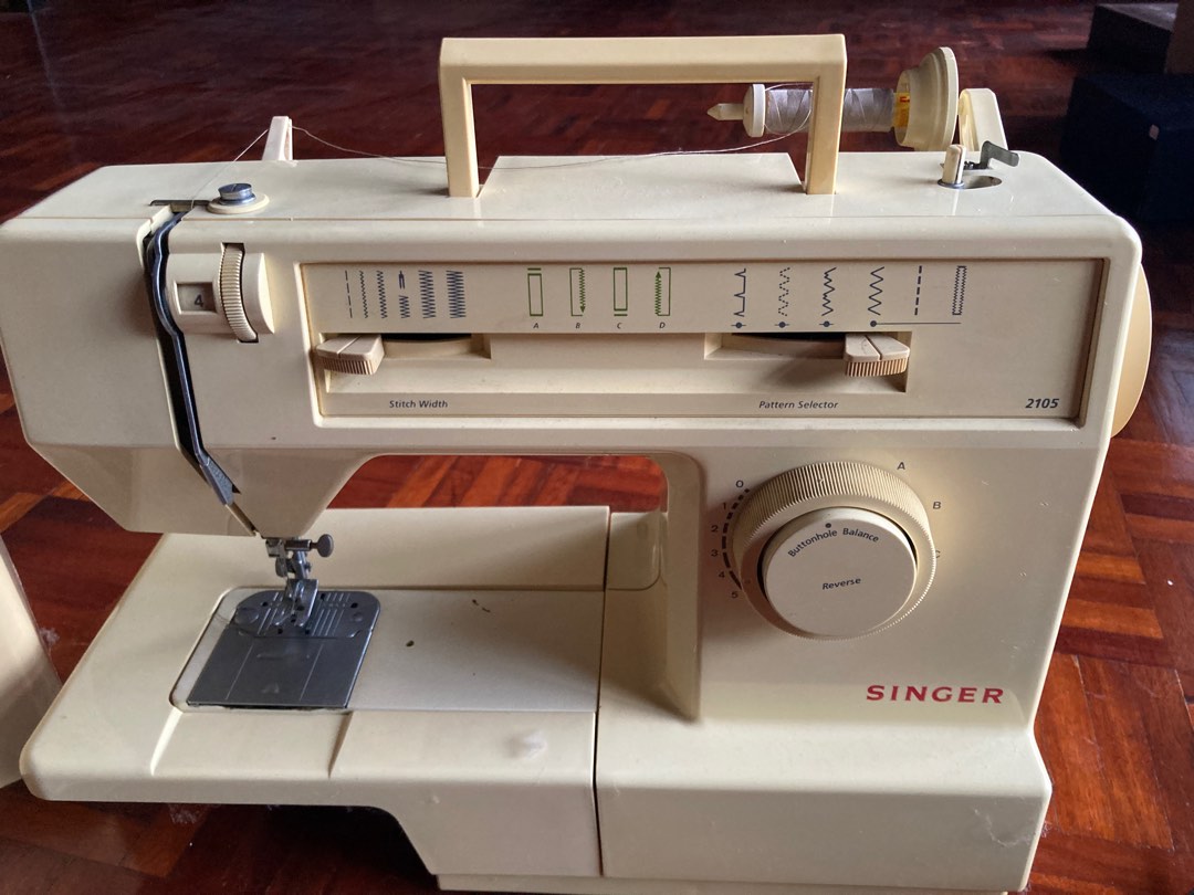 Singer sewing machine, TV & Home Appliances, Other Home Appliances on ...