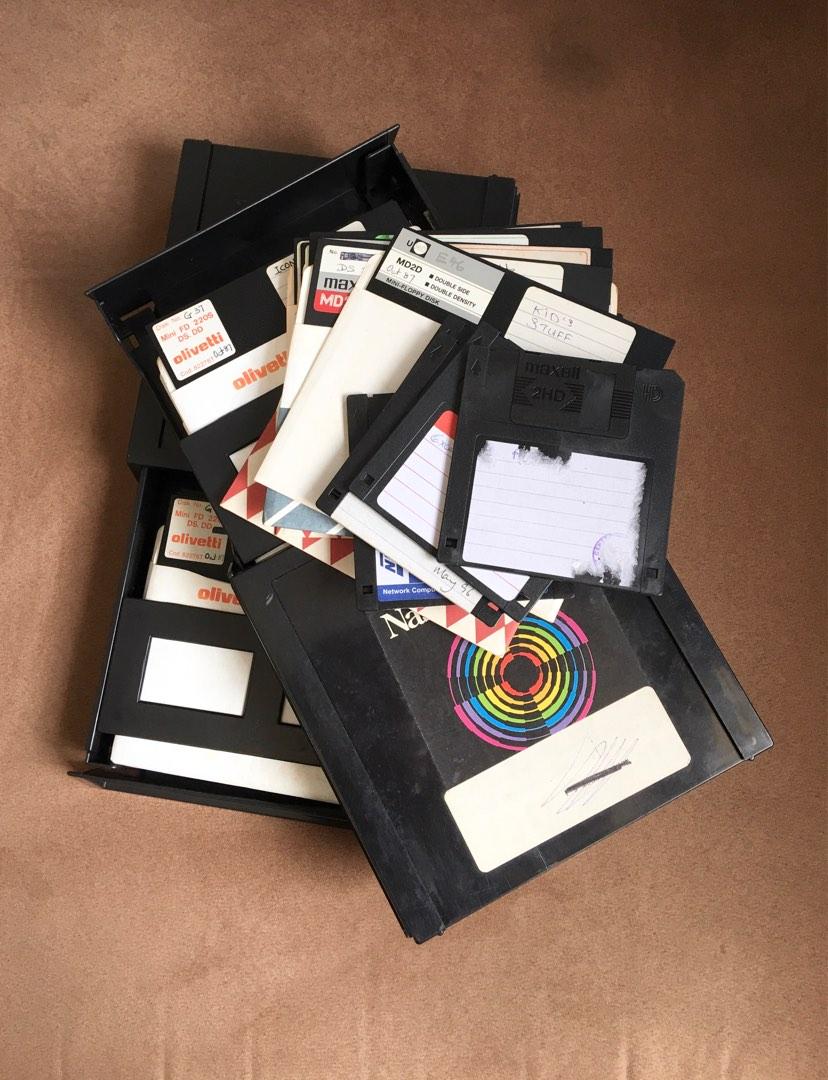 40+ pcs Used Floppy Disks, Hobbies & Toys, Memorabilia & Collectibles ...