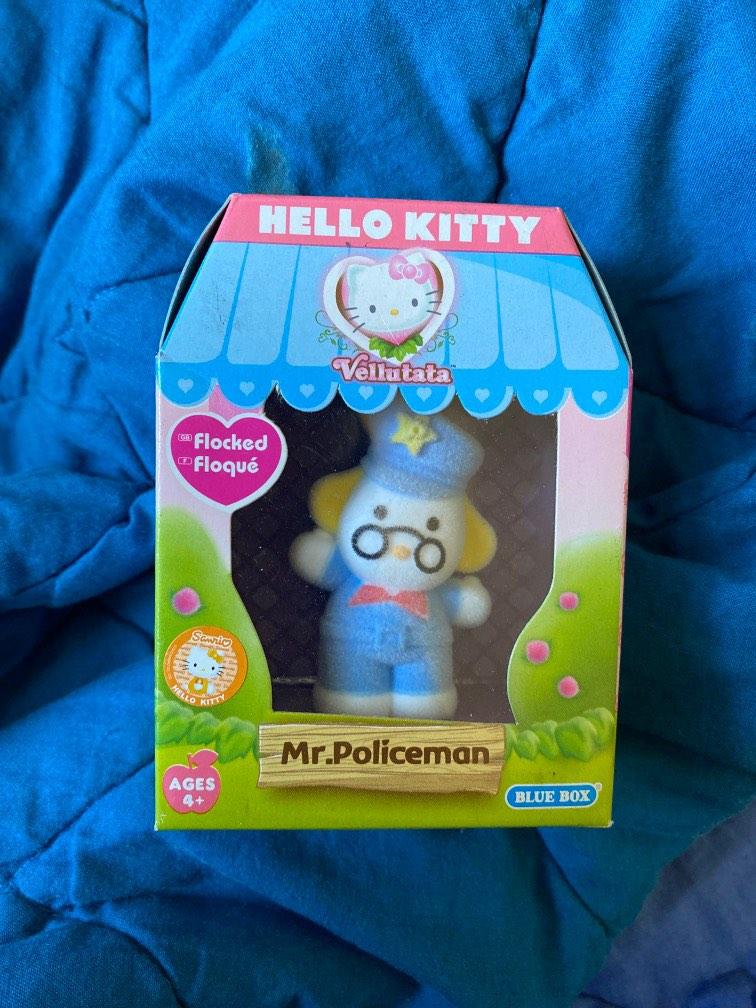特平- Hello Kitty Mr.Policeman 小玩具, 興趣及遊戲, 玩具 & 遊戲類 - Carousell