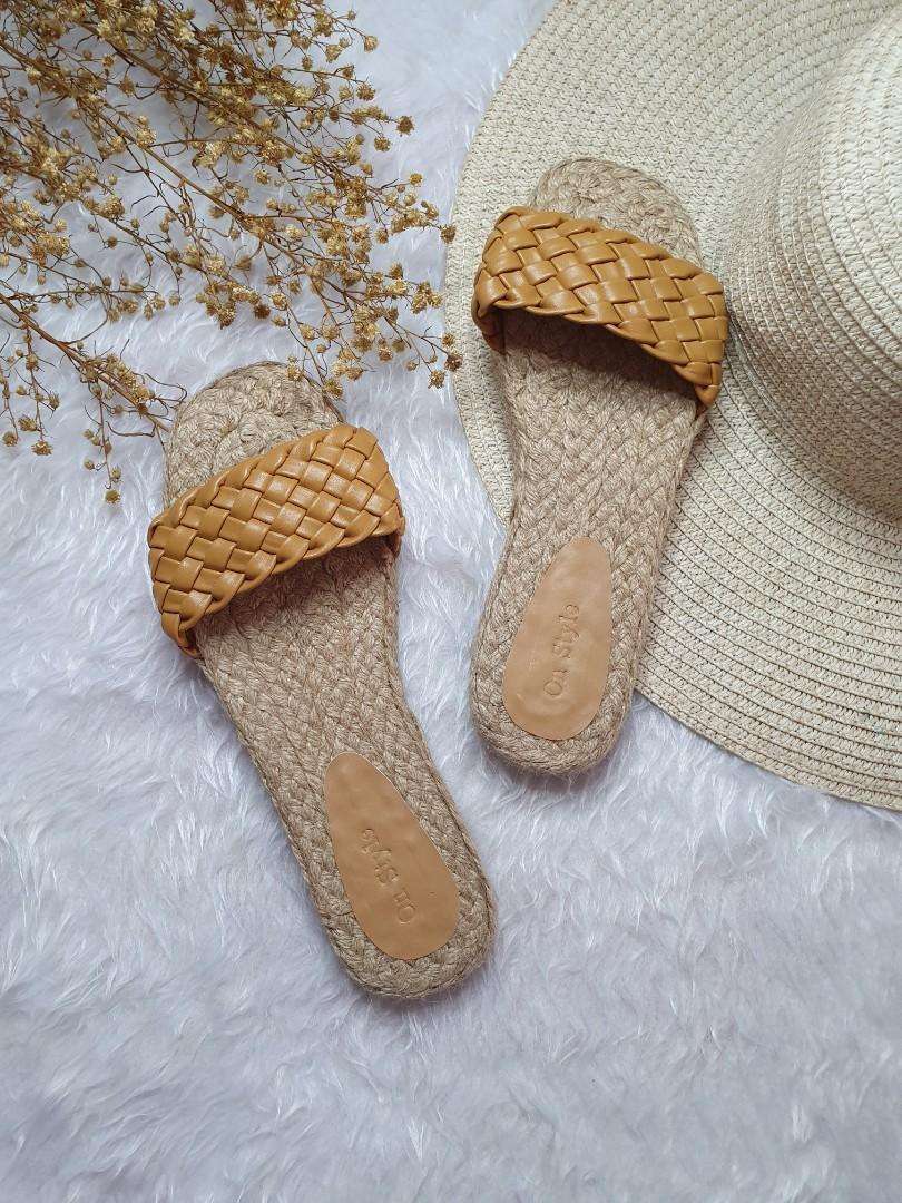 Abaca Sandals/Slippers, Women's Fashion, Footwear, Flats & Sandals on ...