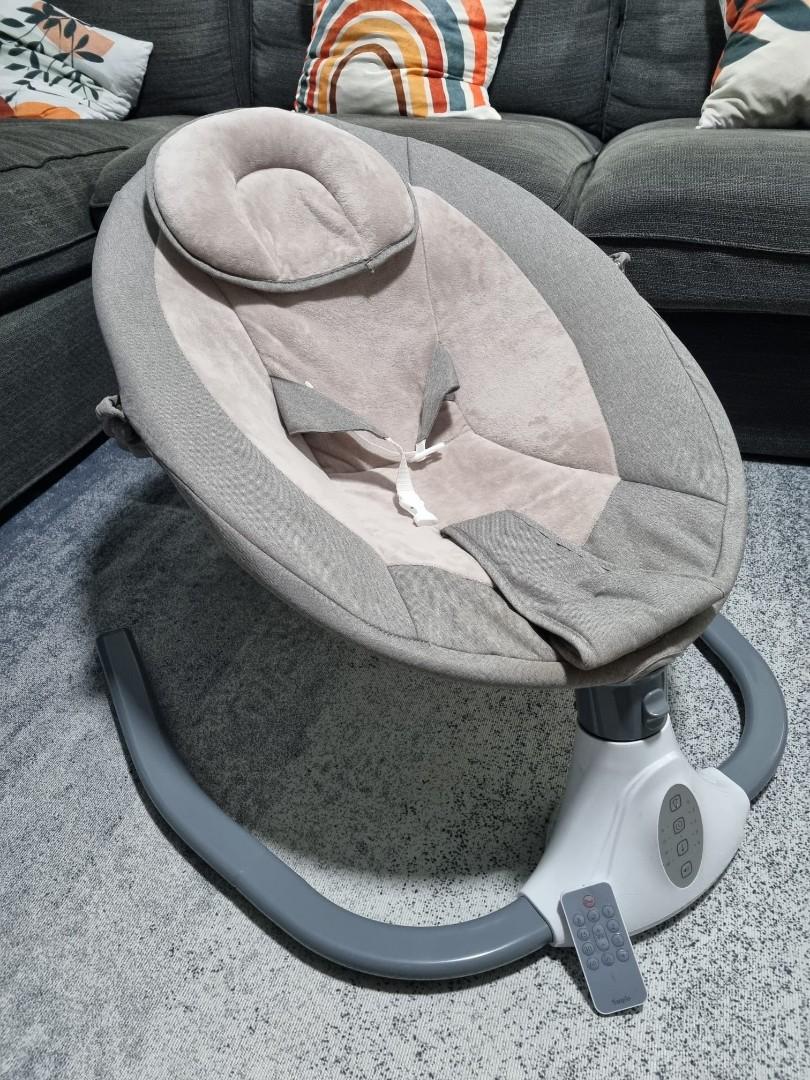 Automated Baby Rocker, Babies & Kids, Infant Playtime on Carousell