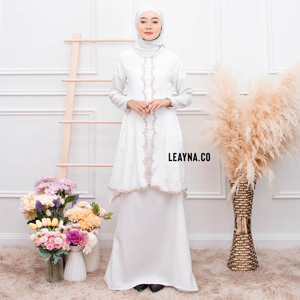 Baju Kebaya Labuh, Women's Fashion, Muslimah Fashion, Baju Kurung ...