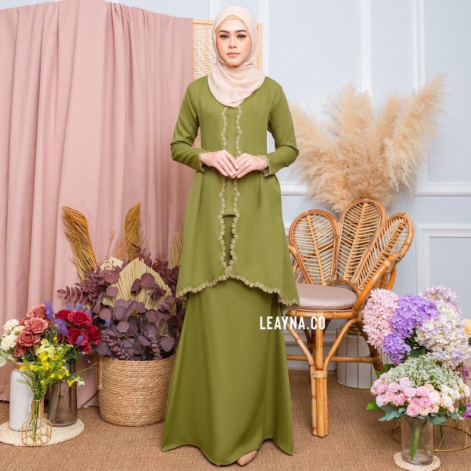 Baju Kebaya Labuh, Women's Fashion, Muslimah Fashion, Baju Kurung ...