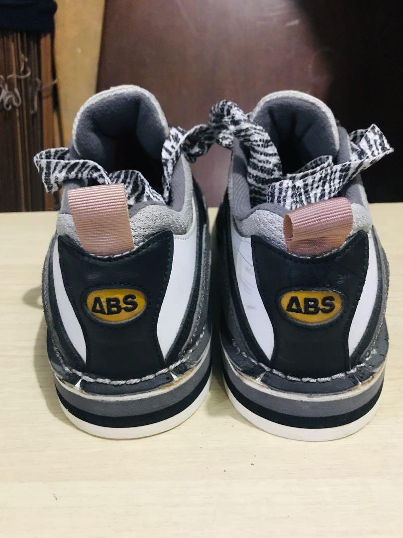 Abs Bowling Shoes, Men's Fashion, Footwear, Sneakers on Carousell